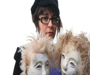 मां-बाप ने बेटी को पॉर्नोग्राफी में धकेला - Raven Kaliana Child ...