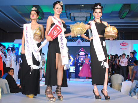 Rashalika Become Miss North India Princess. - Amar Ujala Hindi News ...