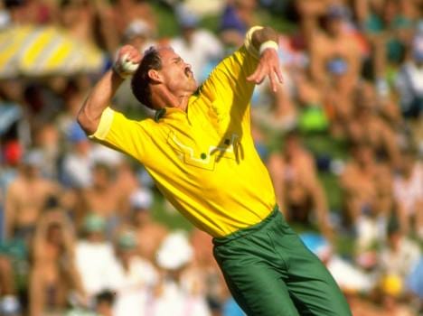 41 की उम्र में डेब्यू कर संभाली थी टीम की कमान - South Africa's Ex ...