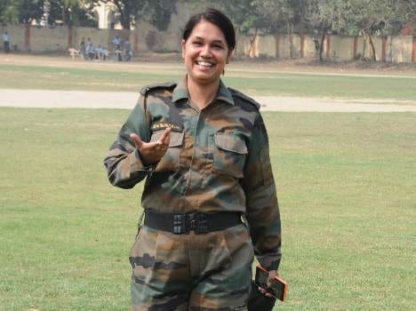 Interview Of Captain Divya Sharma - Amar Ujala Hindi News Live - अपने ...