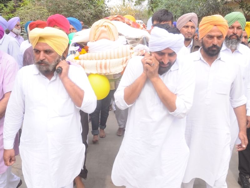 हमेशा हंसाने वाली कॉमेडियन चाची अतरो नहीं रहीं, 14 अनकही बातें - Saroop ...