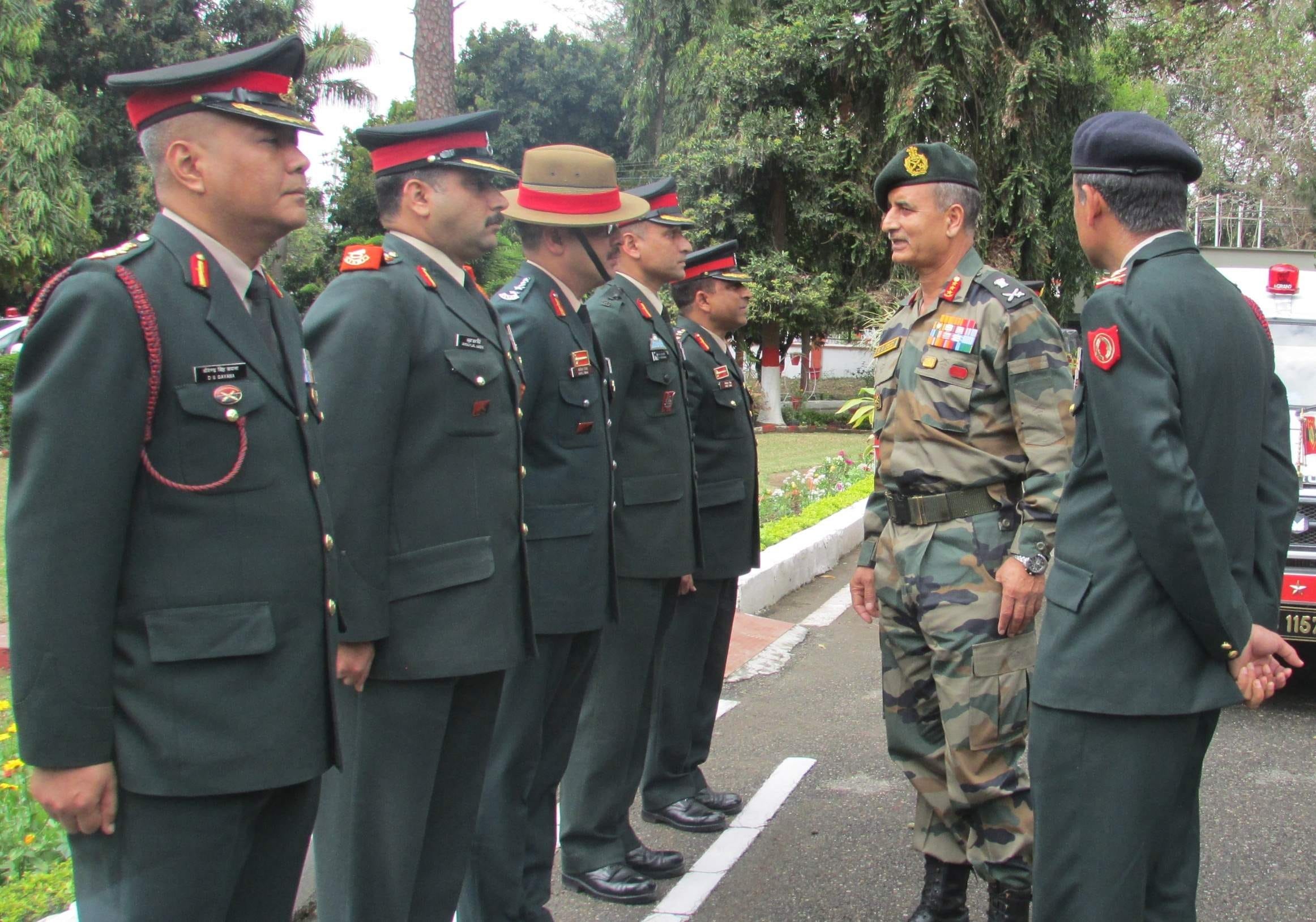 मध्य कमान चीफ पहुंचे दून, लिया तैयारियों का जायजा - Central Command Goc ...