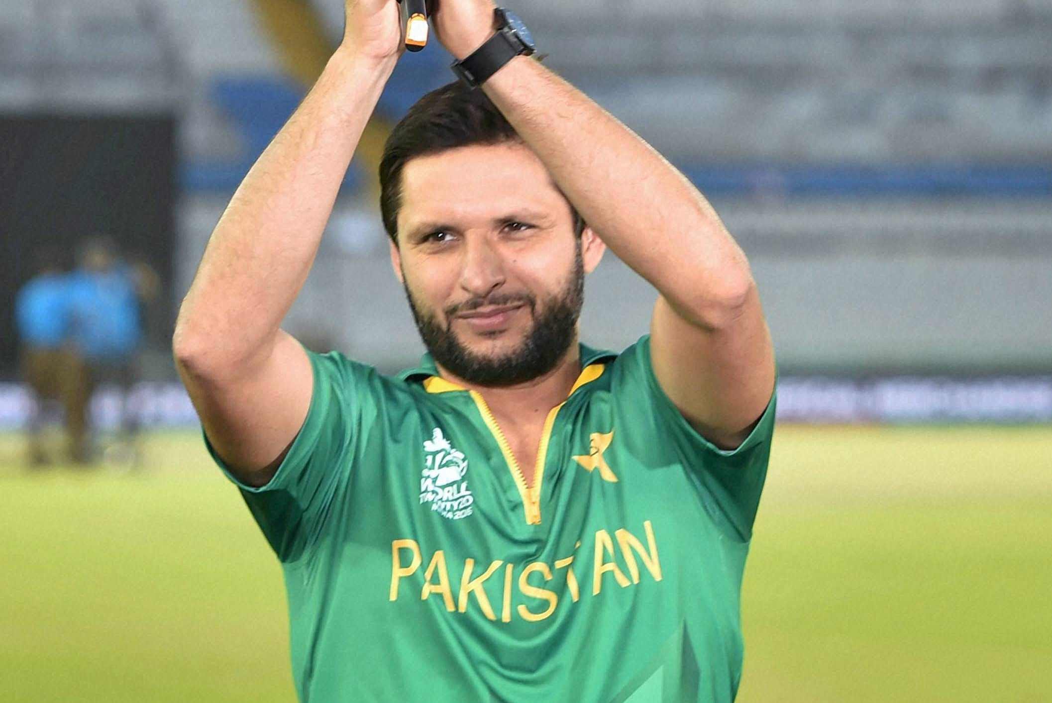Pakistani Cricketer Shahid Afridi Announces International Retirement ...