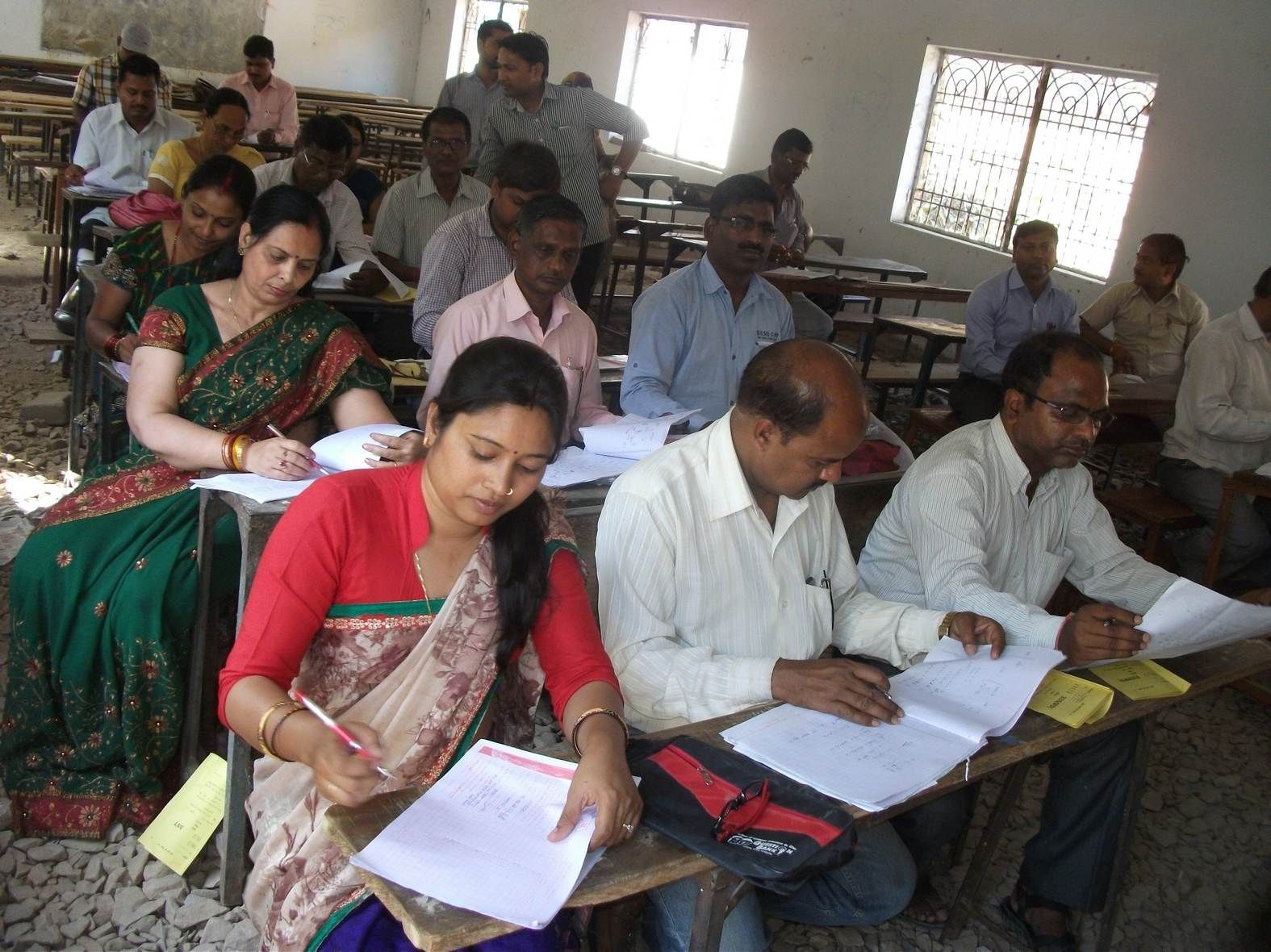 Teacher Found Letter During The Copy Checking Of Up Board Exam - Amar ...