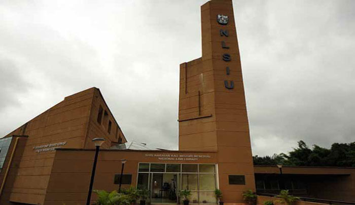 Professor Comments On A Students Dress Code In National Law School Of ...