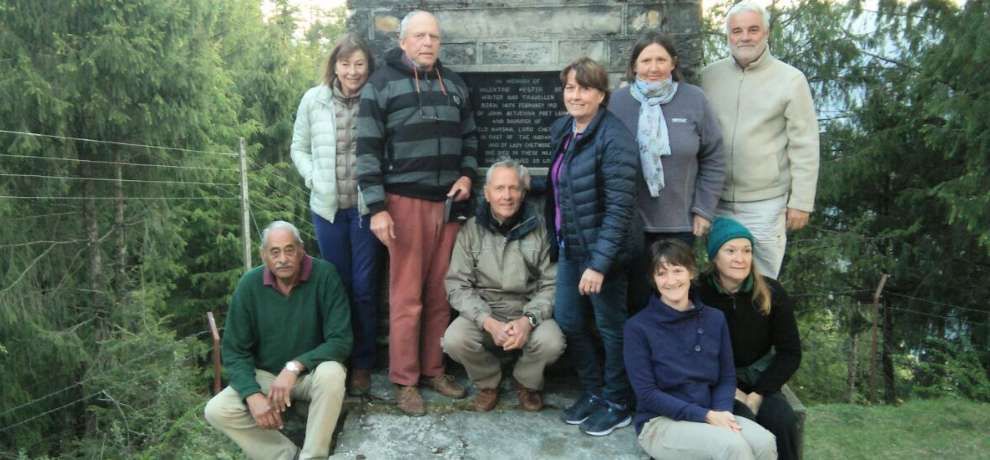 हर साल हिमाचल में इस खास जगह पर आता है इंग्लैंड का ये परिवार - Lady ...