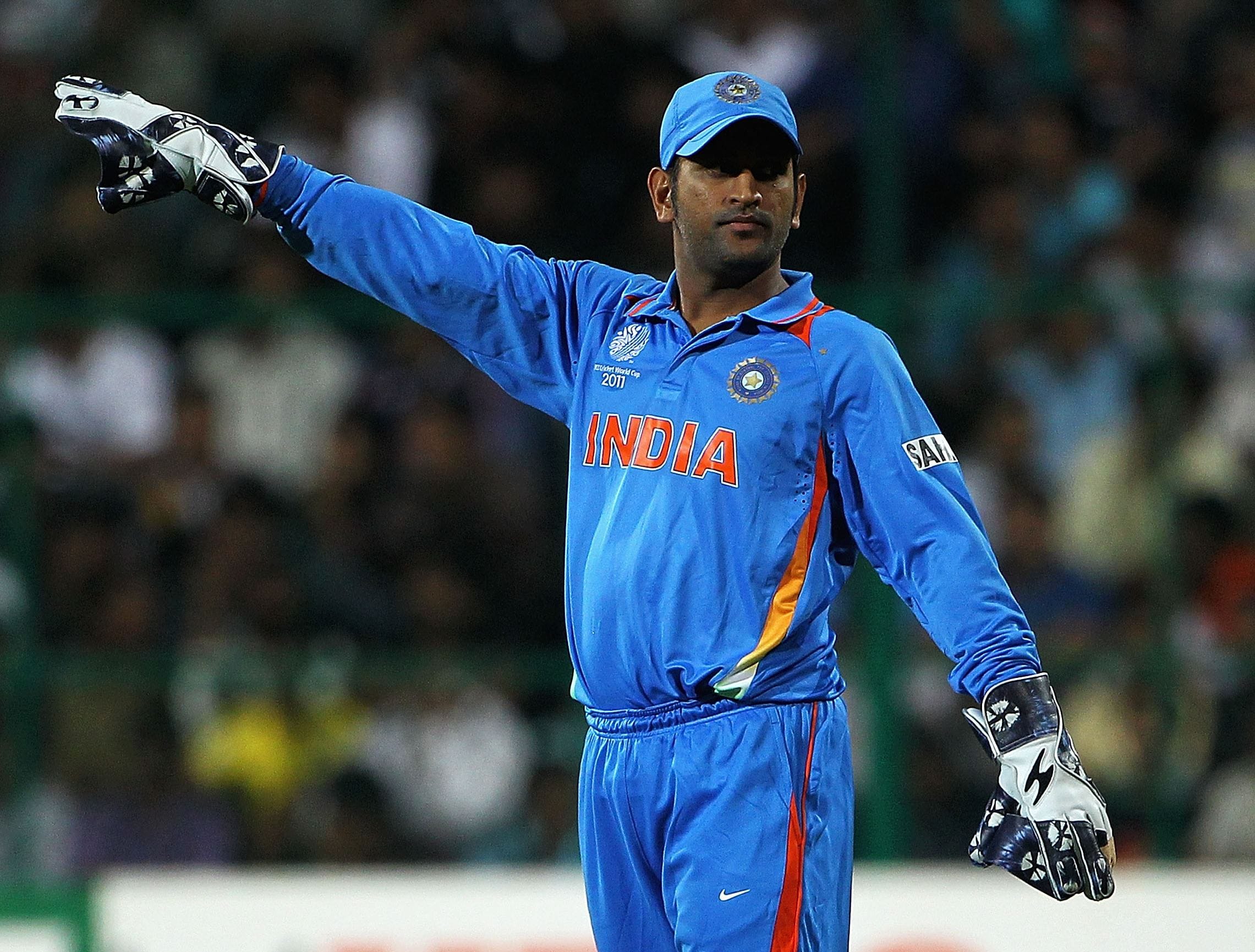 7 नंबर को लकी मानने वाले धोनी की टॉप 7 पारियां - Top 7 Innings Of Dhoni ...