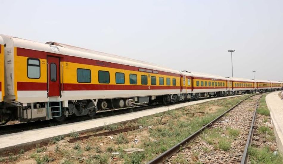 Humsafar, Humsafar Train, Pm Modi Project Humsafar, Rail Minister ...