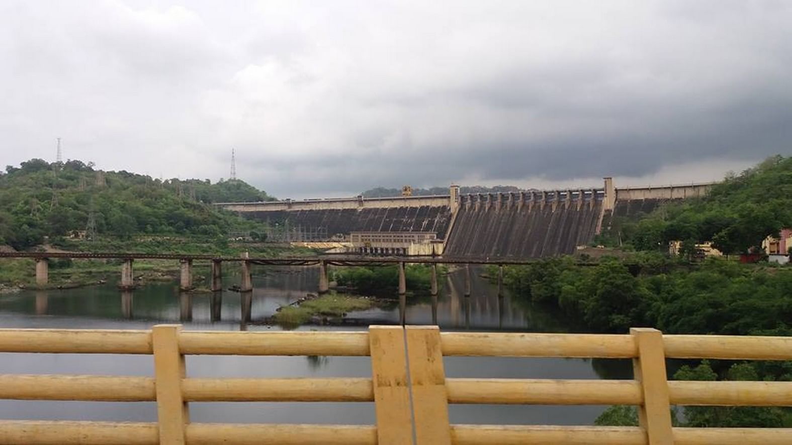 Sonbhadra News : After Coal, Now The Water Crisis Deepens In The ...