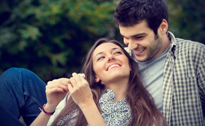 यहां ब्वॉयफ्रेंड किराए पर लेती हैं लड़कियां, घंटों के हिसाब से होता है ...