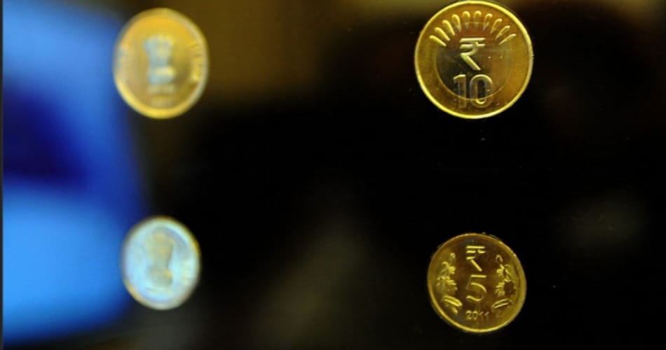 सावधान! 10-10 के नकली सिक्के बाजार में, ऐसे करें असली की पहचान - Ten ...