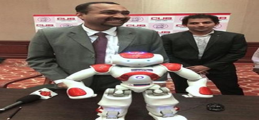 Meet India's First Banking Robot Laxmi - Amar Ujala Hindi News Live ...