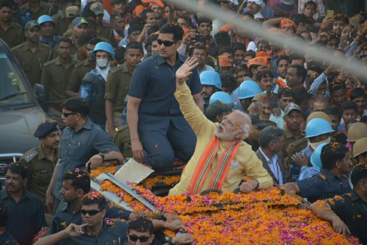 Pm Modi In Varanasi Today: Bjp Biggest Road Show In Uttar Pradesh ...