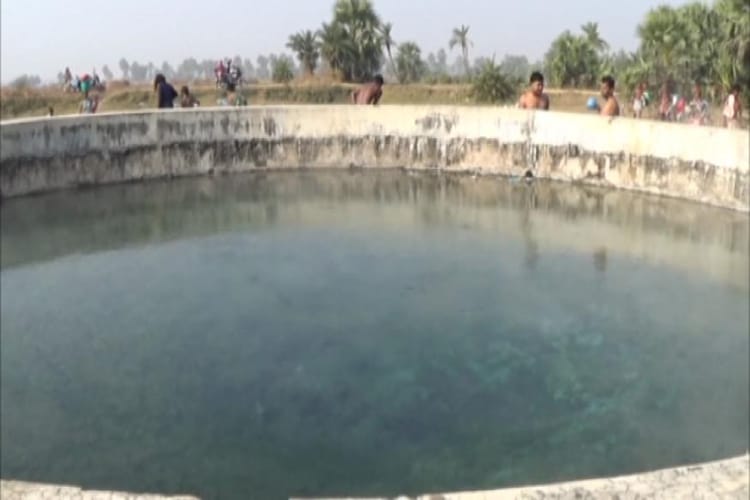 Hot Spring Water In Rajasthan Sitapur Village. - Amar Ujala Hindi News ...