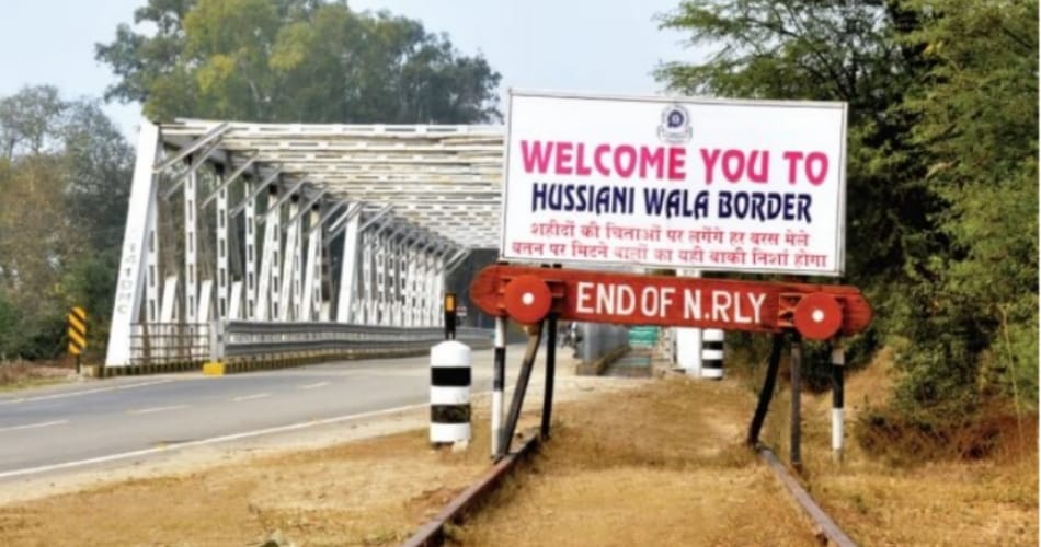 Independence Day, Last Railway Station Of India Hussainiwala Border ...
