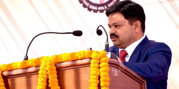 Graphic Era President Kamal Ghanshala Got Death Threat - Amar Ujala ...