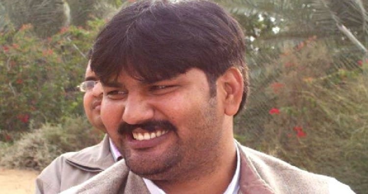 Baba Ramdev Brother Ram Bharat Handles Patanjali Ayurvedic Research ...