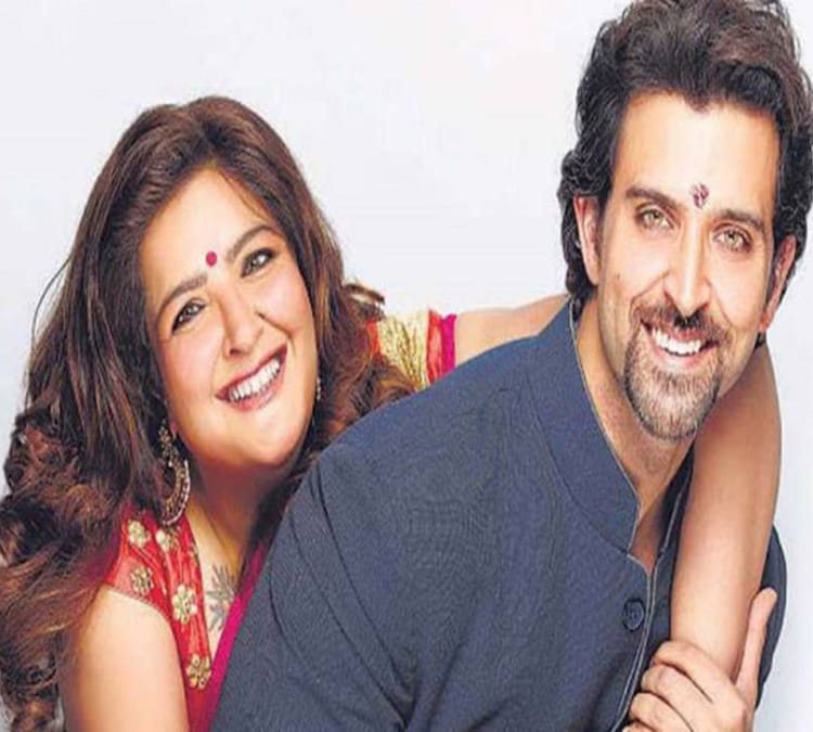 Hritik Roshan Sister Sunaina Roshan Fight With Cancer And Two Broken ...