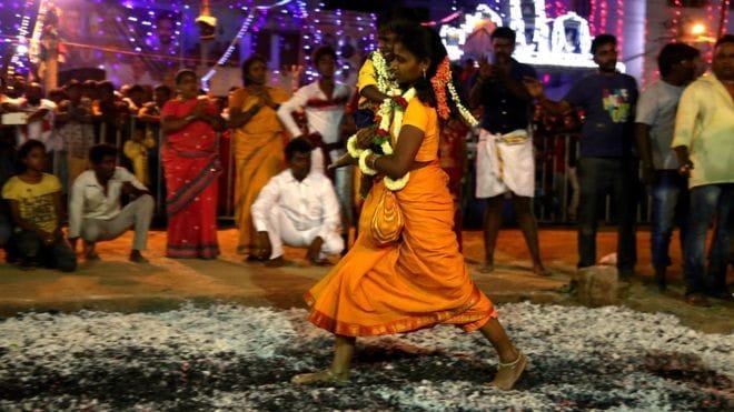 तस्वीरों में देखें पूरा हफ़्ता। भारत समेत दुनिया भर की 10 खास तस्वीरें ...