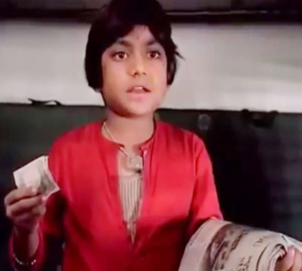 Child Artist Master Ravi Or Ravi Valecha Story Who Played Amitabh's ...