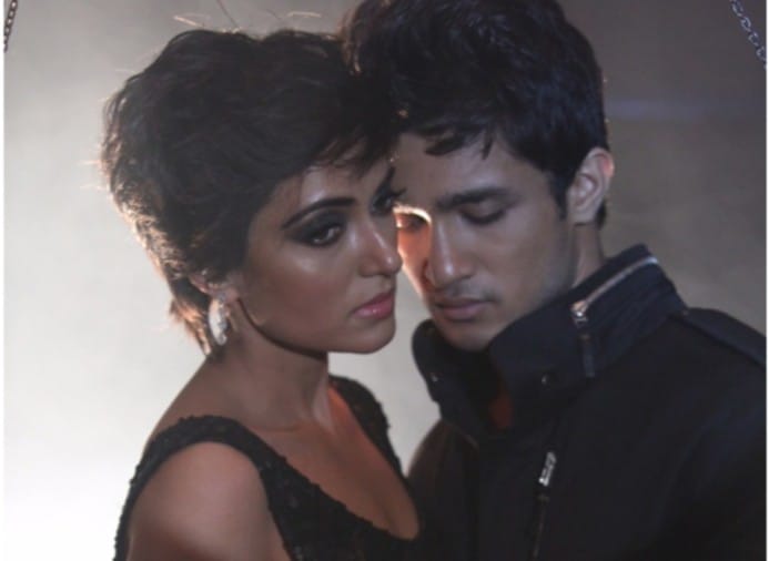 रवीना के हीरो ने किया कास्टिंग काउच का खुलासा - Ashish Bisht Opens Up ...