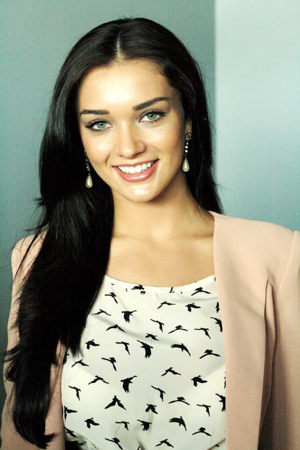 Amy Jackson Profile: Height, Age, Affairs, Biography | Amar Ujala