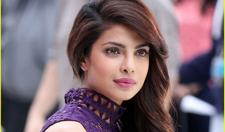 Priyanka-chopra-purple Pebble Pictures Marathi Production Kaay Re ... Priyanka-chopra-purple Pebble Pictures Marathi Production Kaay Re ...