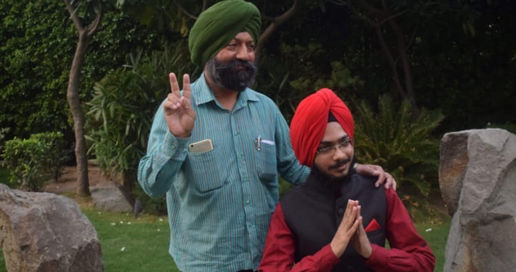 Neet Exam 2017 Topper Navdeep Singh Interview - Amar Ujala Hindi News ...