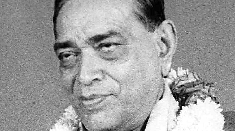 Indian Hindi Poet Ramdhari Singh Dinkar - Amar Ujala Kavya - रामधारी ...