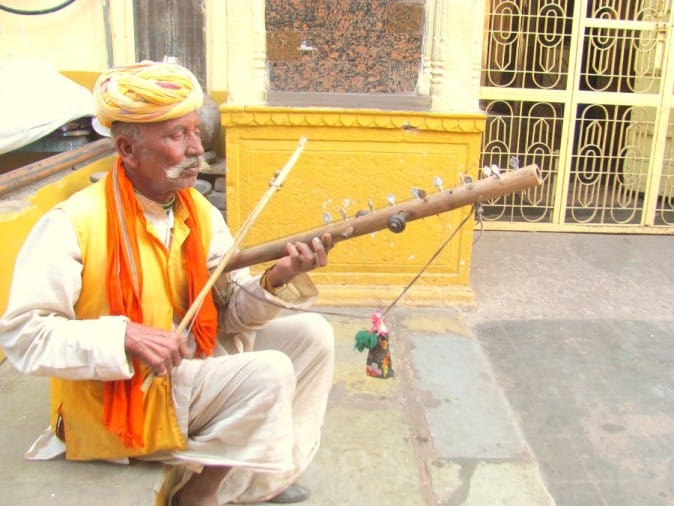 दशहरा:दशानन रावण का ये आविष्कार, आज भी है लोगों के हाथों में - This ...