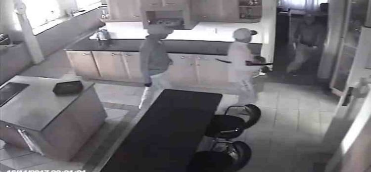 साउथ अफ्रीका में भारतीय दूत के घर लूटपाट, बंदूक लेकर पहुंचे हमलावर ...