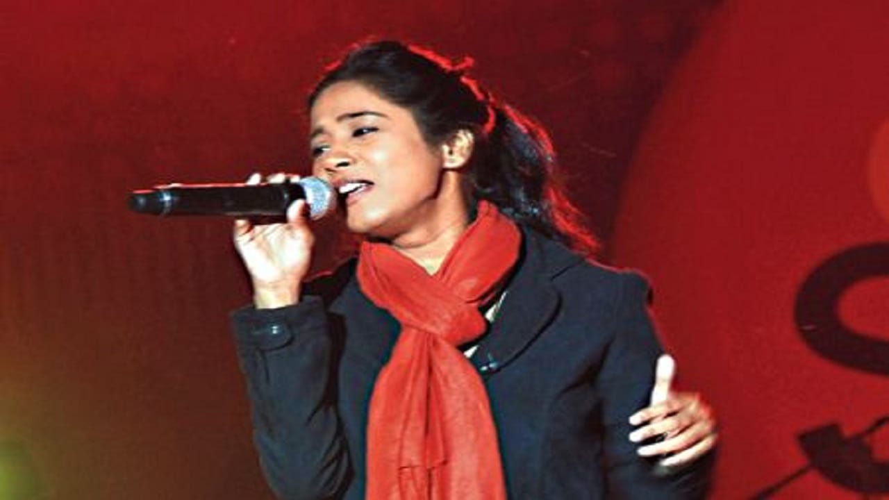 Shilpa Rao Performance In Jashn E Rekhta - Amar Ujala Hindi News Live ...