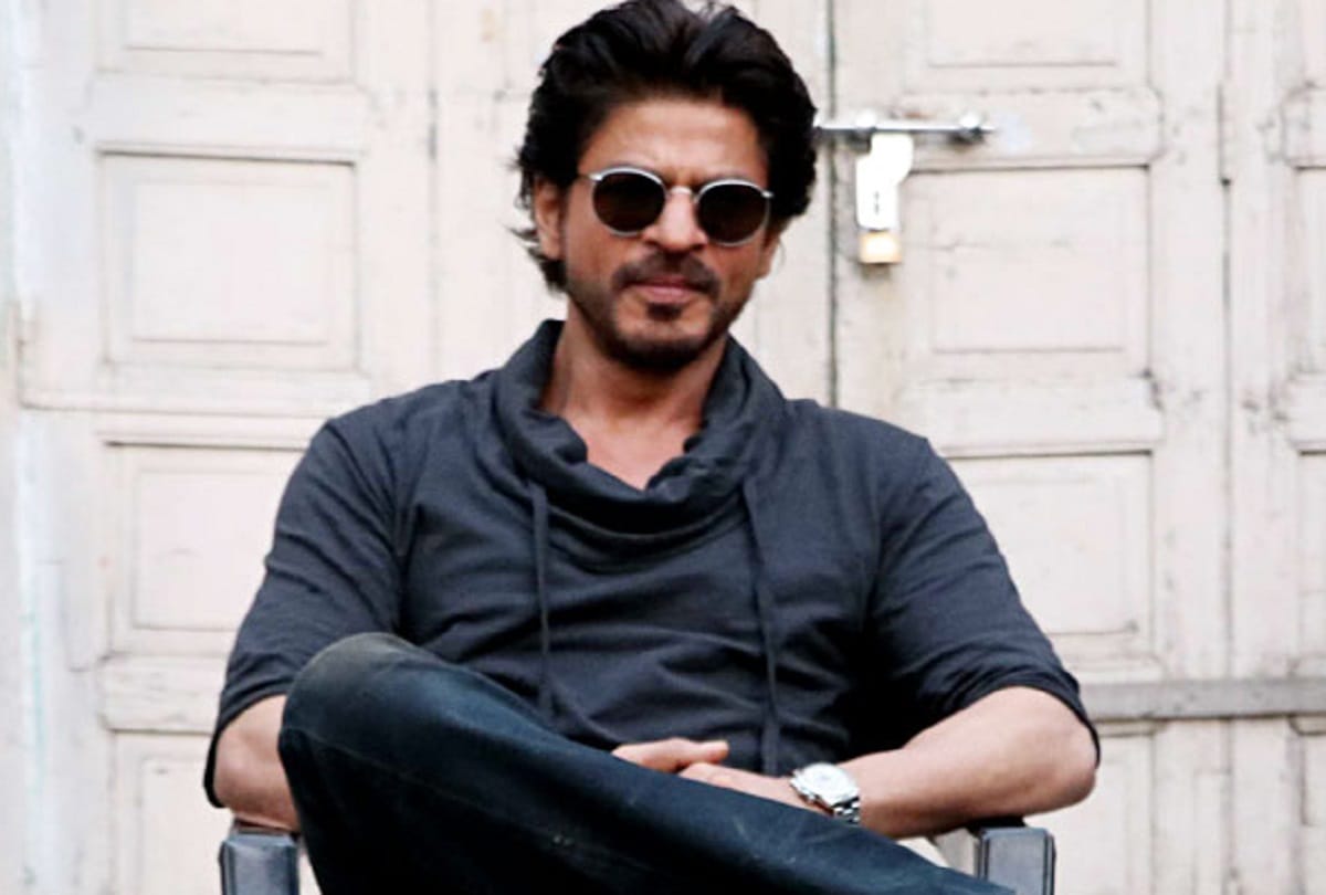 Fire Broke Out Set On Zero Shah Rukh Khan Present On The Set ...