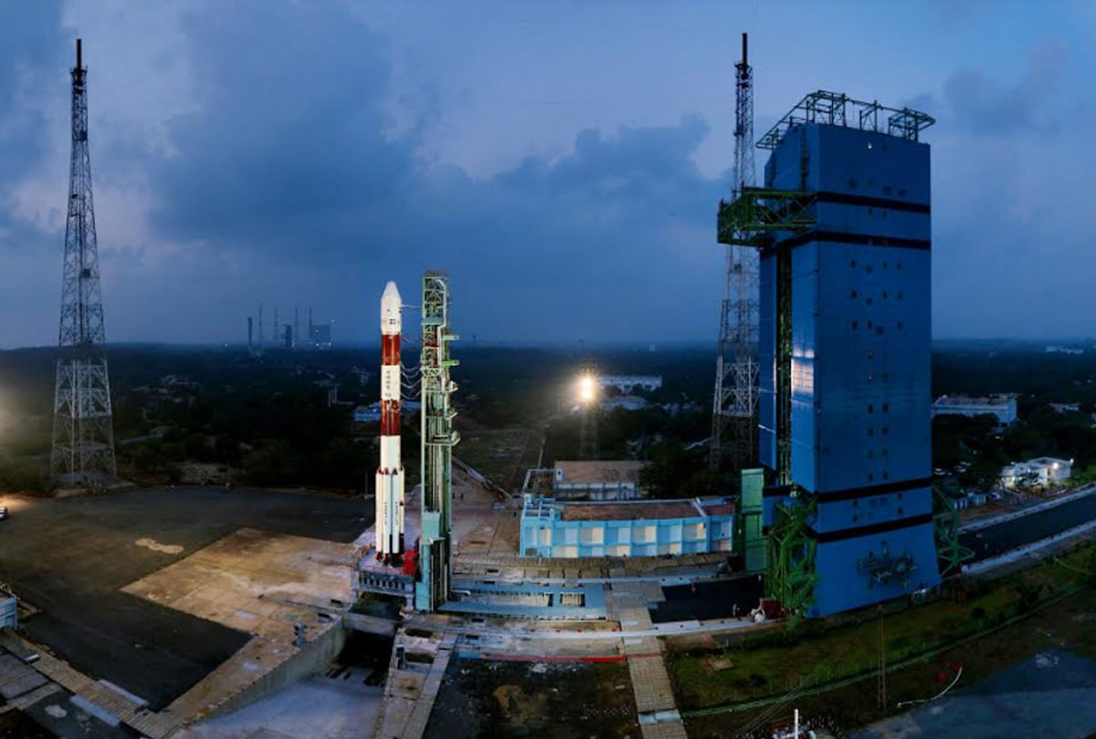 Isro Will Launch Navigation Satellite Irnss-1 On Thursday From ...