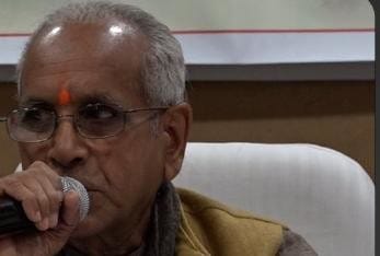 तोगड़िया की इस मांग को मिला विहिप का समर्थन - Vhp General Secretary ...