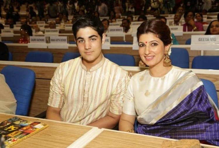 जानें क्या करता है अक्षय कुमार का बेटा आरव, पीएम मोदी के साथ की इस ...