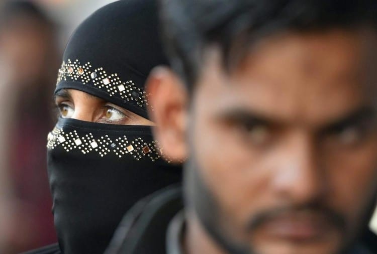 निकाह-हलाला पीड़िताओं को जान से मारने की धमकी, पीड़ित समीना ने मौलवी के ...