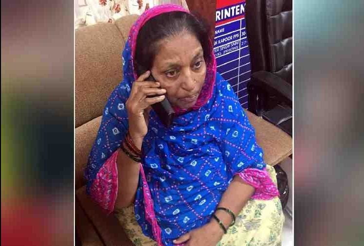 देखिए ये महिला भारत में रहती है लेकिन भारतीय नहीं है, दिलचस्प कहानी ...