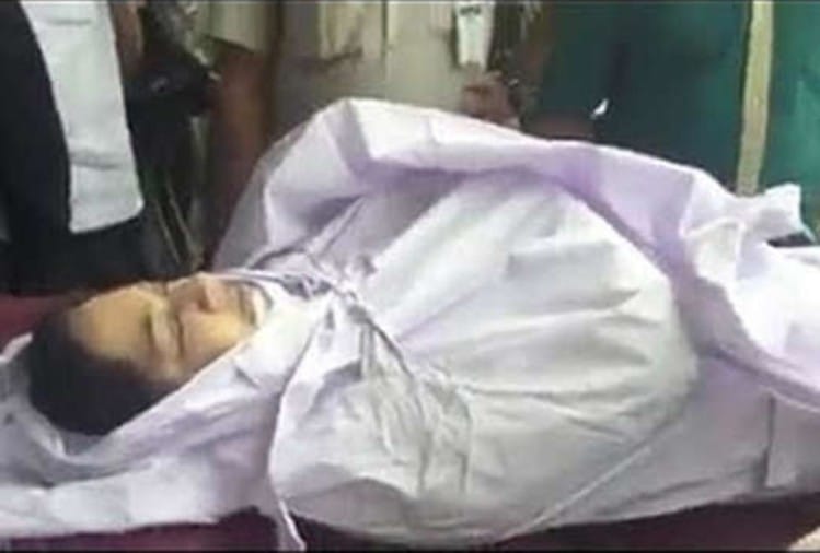 Sridevi Dead Body First Photo And Death Images From Dubai ...