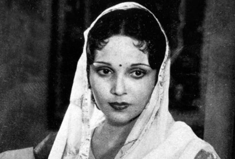 Devika Rani The First Female Star Of Indian Cinema Was Also Famous As ...