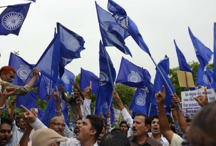 Why Blue Is The Colour Of Dalit Resistance - Amar Ujala Hindi News Live ...