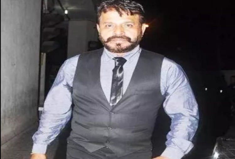 विलेन बनते ही इस एक्टर ने आमिर से लिया था पंगा, असल जिंदगी में भाई पर ...