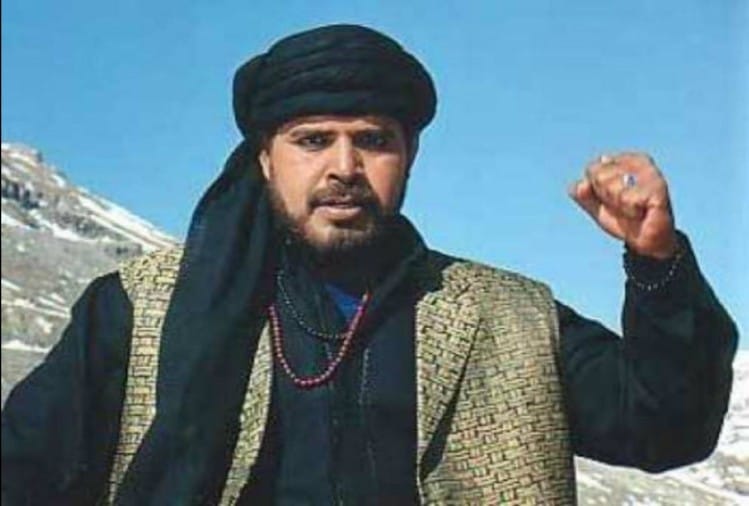 विलेन बनते ही इस एक्टर ने आमिर से लिया था पंगा, असल जिंदगी में भाई पर ...