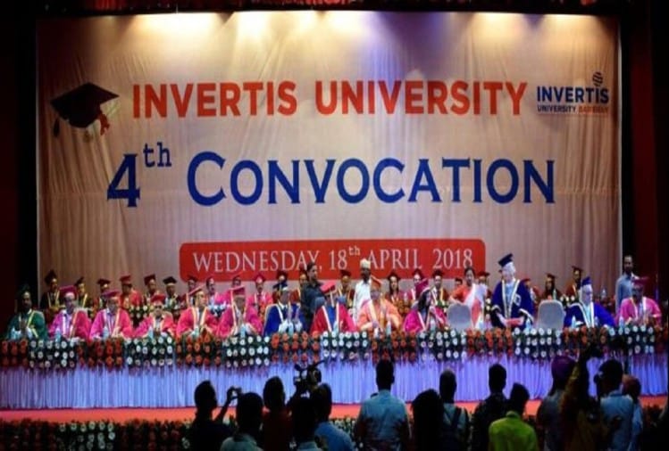 Fourth Convocation Function At Invertis University - Amar Ujala Hindi News Live - Invertis ...