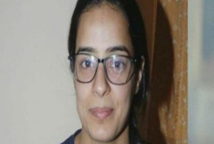 Upsc Result 2017:माता-पिता की मौत के बाद भी नहीं टूटा हौसला, कड़ी मेहनत ...