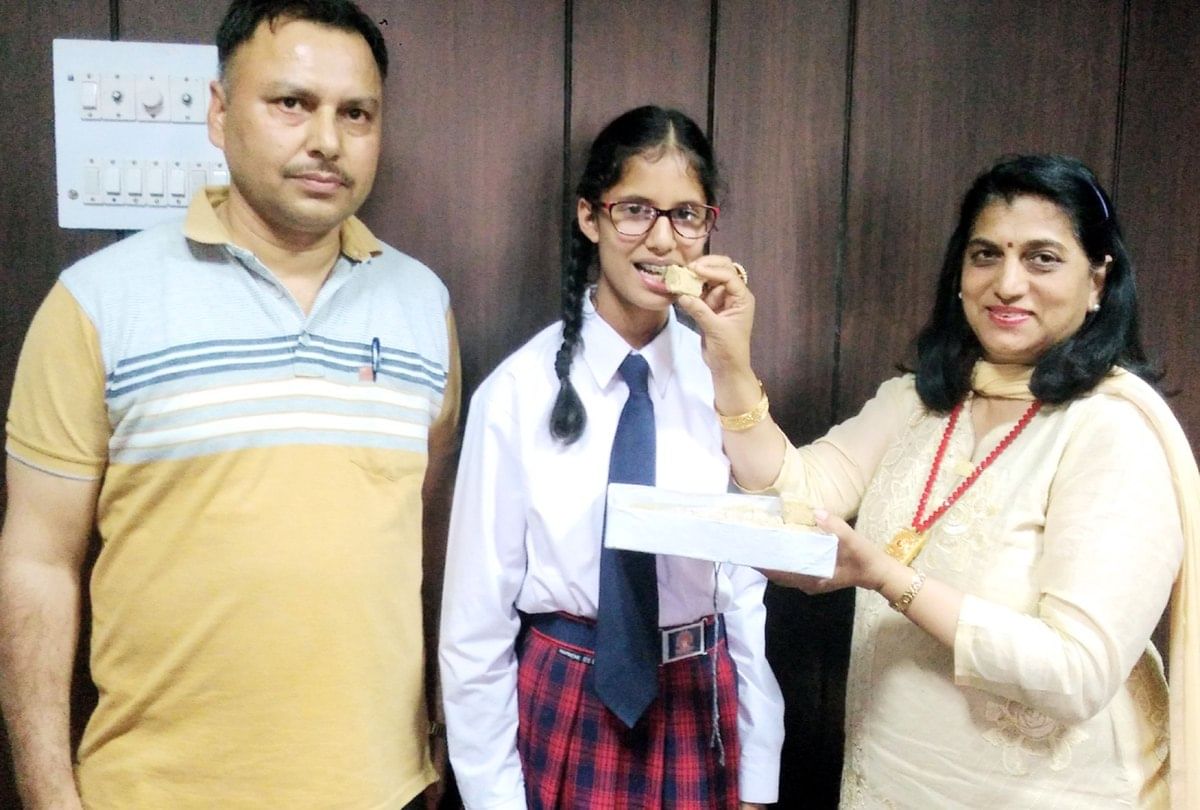 Hp Board 10th Result 2018, 10th Class Toppers Interview - Amar Ujala ...