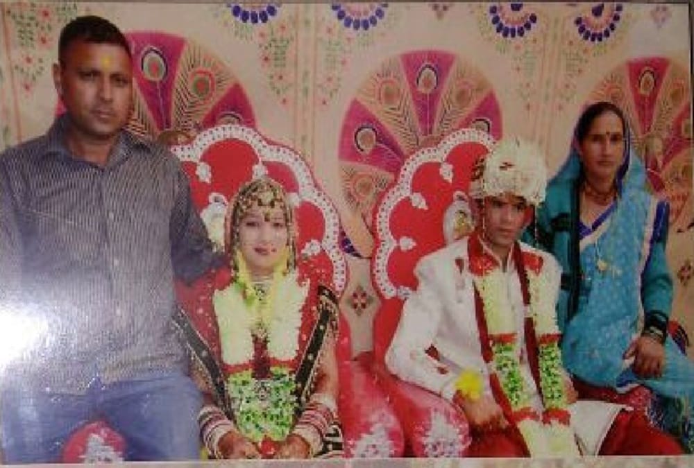 बेटी को दुल्हन के जोड़े में देखने से पहले ही शहीद हो गए पिता, घरवालों ...