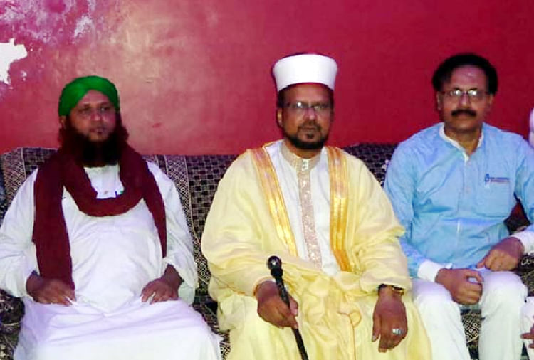 Mauritius Sheikh Became Fan Of Hindu Muslim Brotherhood - Amar Ujala ...