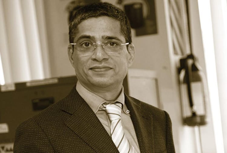 2000 करोड़ की कंपनी खड़ी कर इस शख्स ने दुनिया में बजाया डंका, ऐसा ...