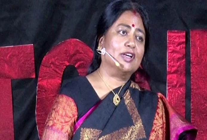 Maharashtra Cadre Ias Officer R Vimala Poetry Collection - Amar Ujala ...